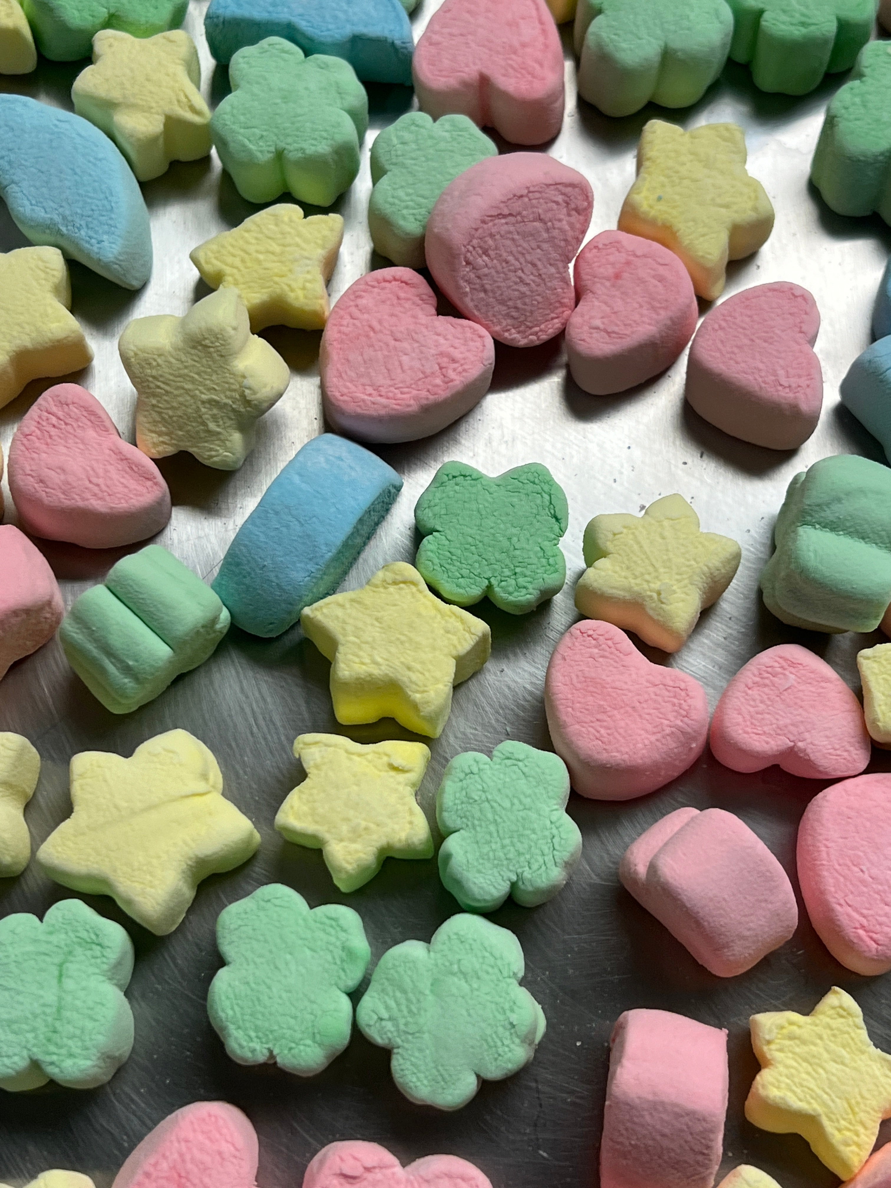 Freeze Dried Magic Mallow Crunchies | Rockin’ Cotton Candy Co.